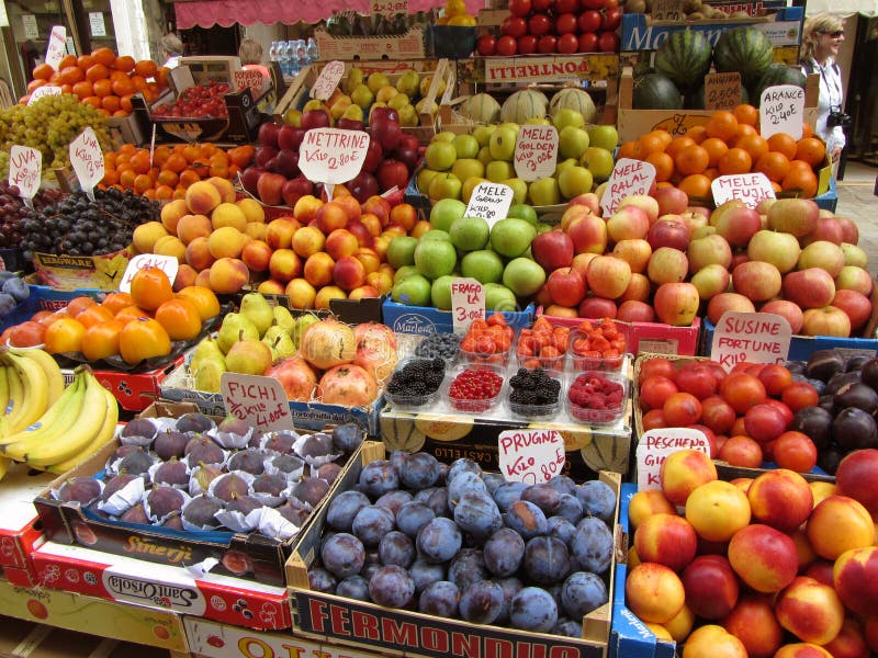 Venice boat market stock image. Image of fruit, blue - 13103885