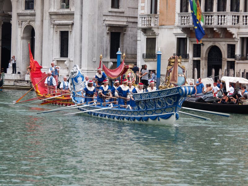 VENICE - SEPTEMBER 4: Parade of Historic Boats Held September Editorial ...
