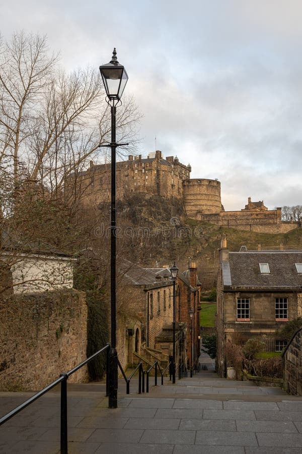 The Vennel Edinburgh - Amazing Viewpoint of the Castle Stock Photo ...