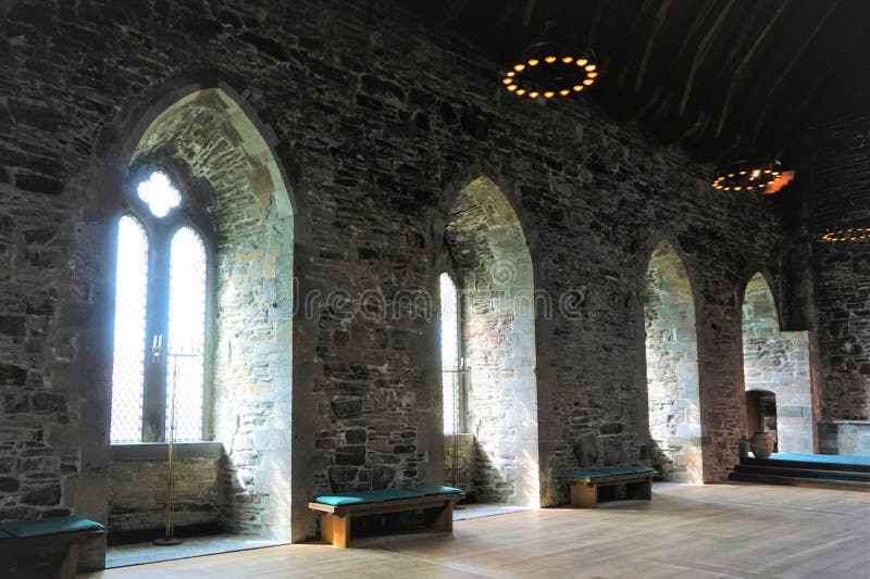 Ventanas Profundas De Reyes Hall Bergen Imagen de archivo - Imagen de ...