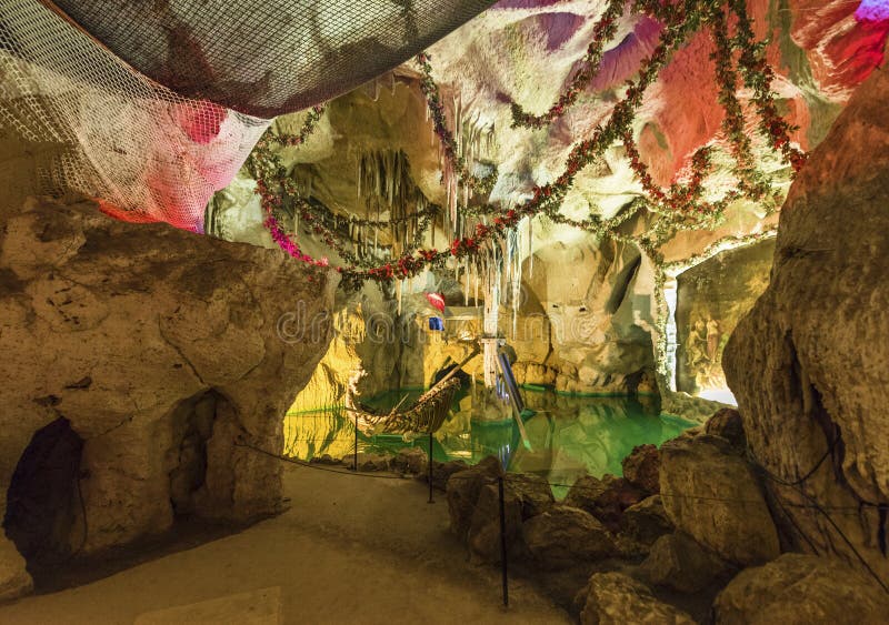 Grotto Of Venus In Linderhof Castle, Bavaria Stock Photo - Image of ...