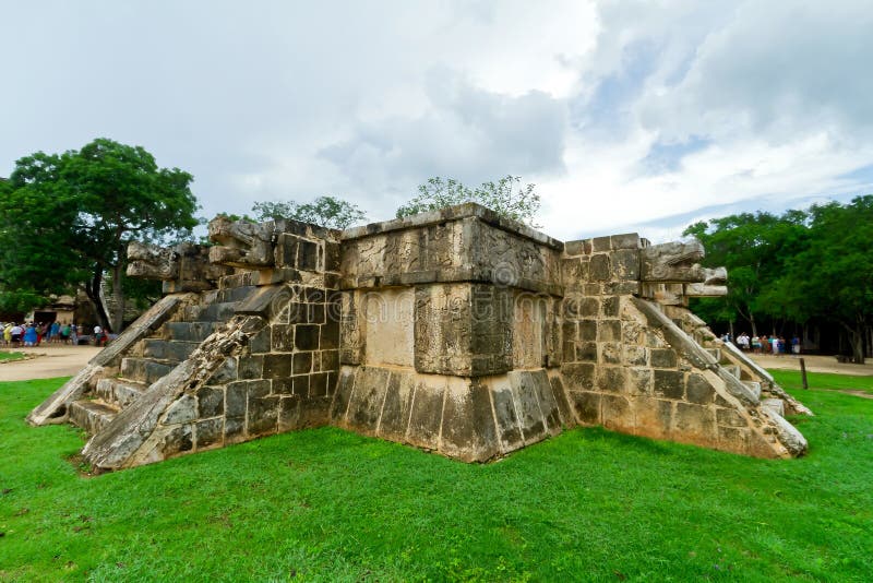 Venus Platform in Chichen Itza Stock Image - Image of history, aztec ...