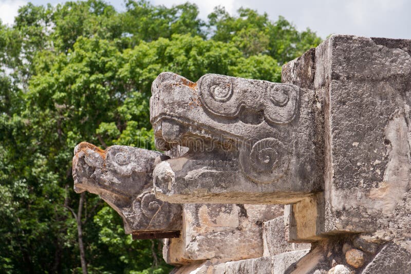 Venus Platform Chichen Itza Mexico Stock Image - Image of itza, serpent ...