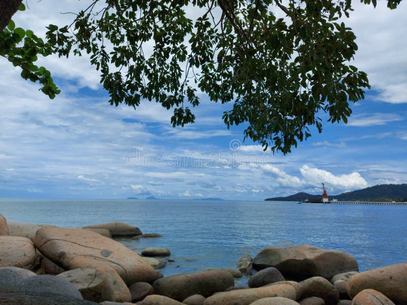 Ver Pantai Kahyang Resort Singkawang Imagen de archivo - Imagen de ...