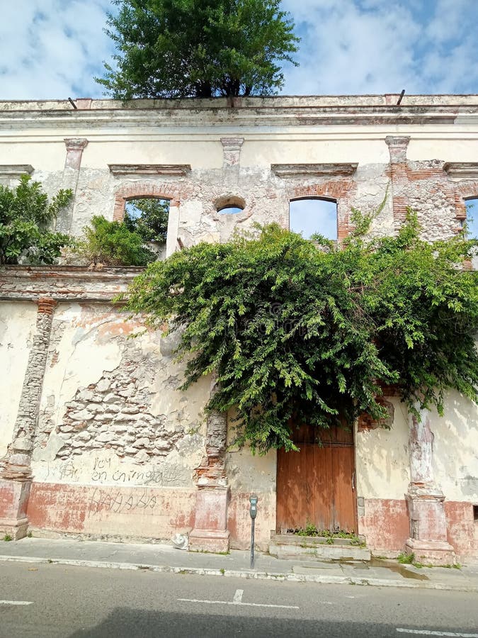 Veracruz antique house stock image. Image of brick, house - 348369009