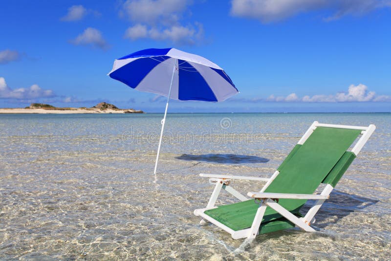 Verano en la playa imagen de archivo. Imagen de marejada - 39291863