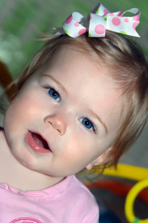 Verbazing stock foto. Image of wijfje, pret, grappig, kind - 6129998