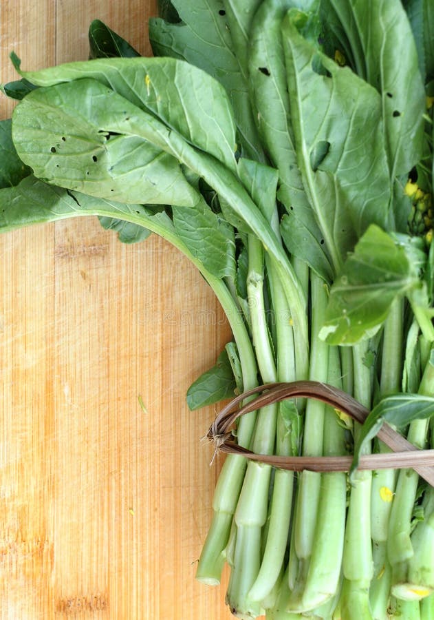 Verde de mostaza china foto de archivo. Imagen de verde - 36706860