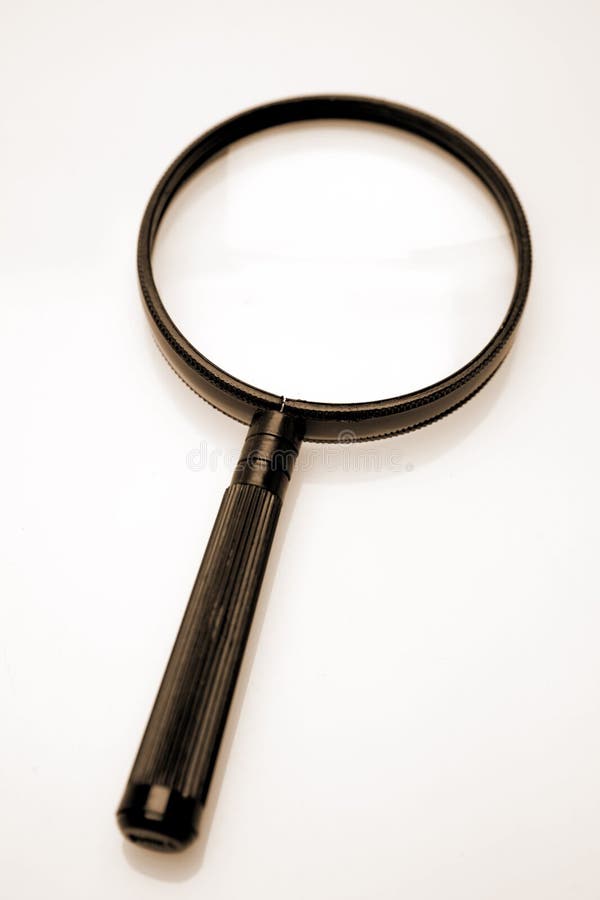 Vergrootglas stock foto. Image of één, detective, lens - 5393890
