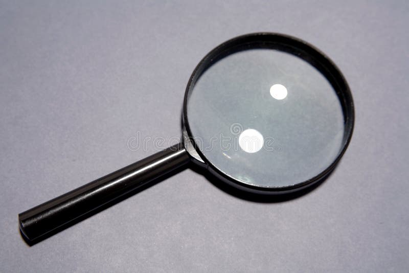 Vergrootglas stock afbeelding. Image of onderzoeker, zaken - 4350559