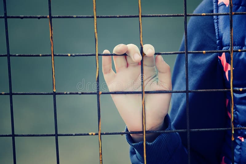 Verlaten Kind, Kinderen Zonder Ouders Stock Afbeelding - Image of ...