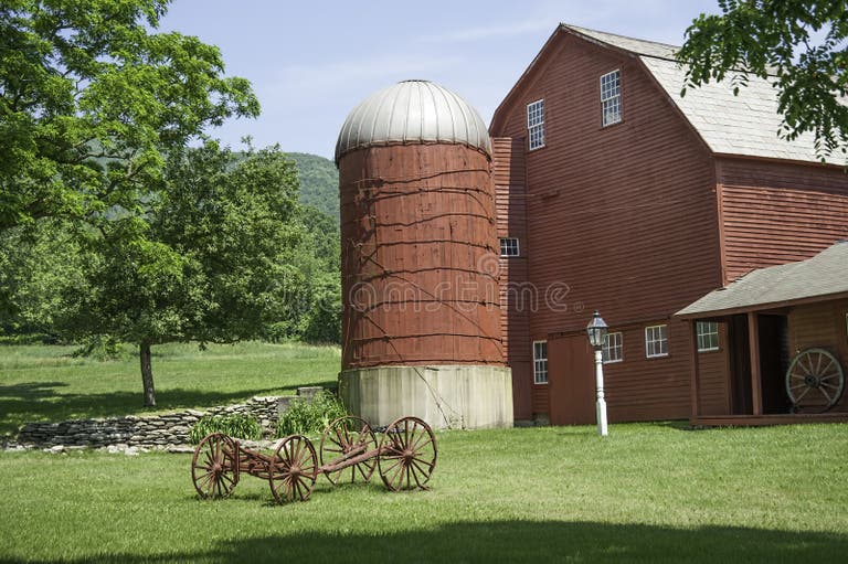 Vermont Red stock photo. Image of grass, barn, land, scenic - 30326072