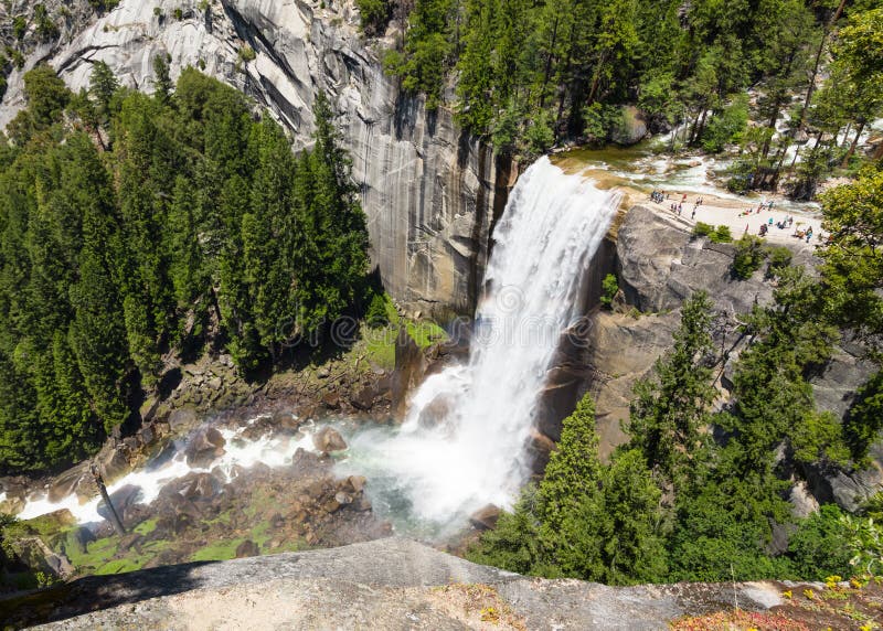 Vernal Fall stock image. Image of mist, nature, hike - 31769897