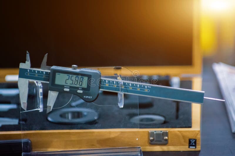 Vernier Caliper with Electronic Display. Control and Measuring ...