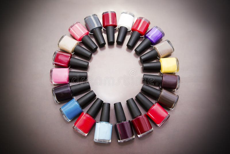 Verniz Para As Unhas Colorido Foto de Stock - Imagem de paleta, dedo ...