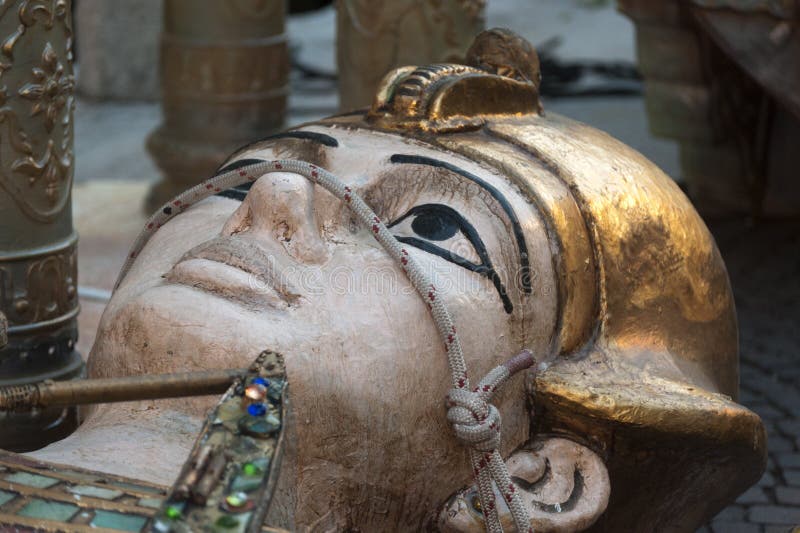 Verona, Arena: Statue for Turandot Stock Photo - Image of traditional ...