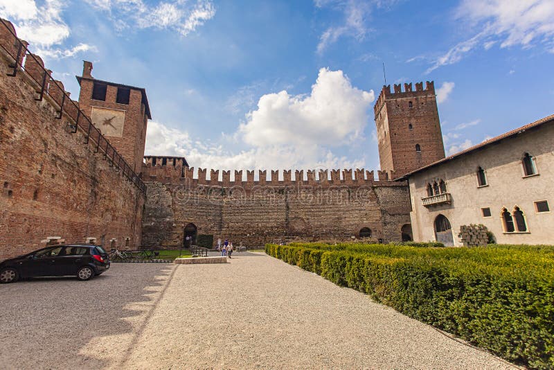 Castelvecchio Interior, Verona Editorial Photo - Image of pose, verona ...