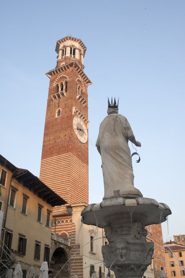 Verona-medieval Fortress-italy -europe Stock Photo - Image of tower ...