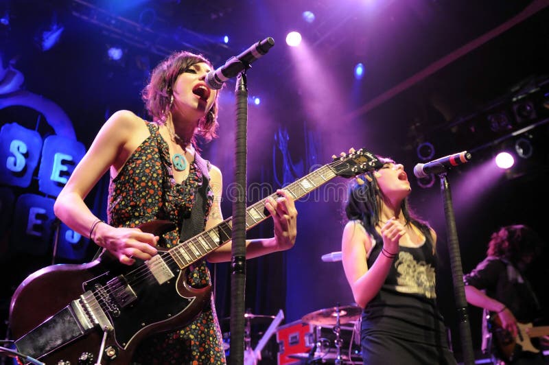 The Veronicas Performing Live. Editorial Photo - Image of hollywood ...