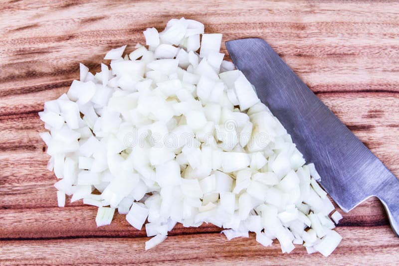 Vers Gehakte Witte Ui Met Mes Stock Afbeelding - Image of raad ...