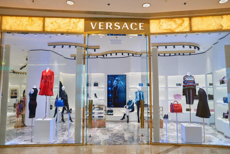 Versace store editorial stock image. Image of boutique - 95170059