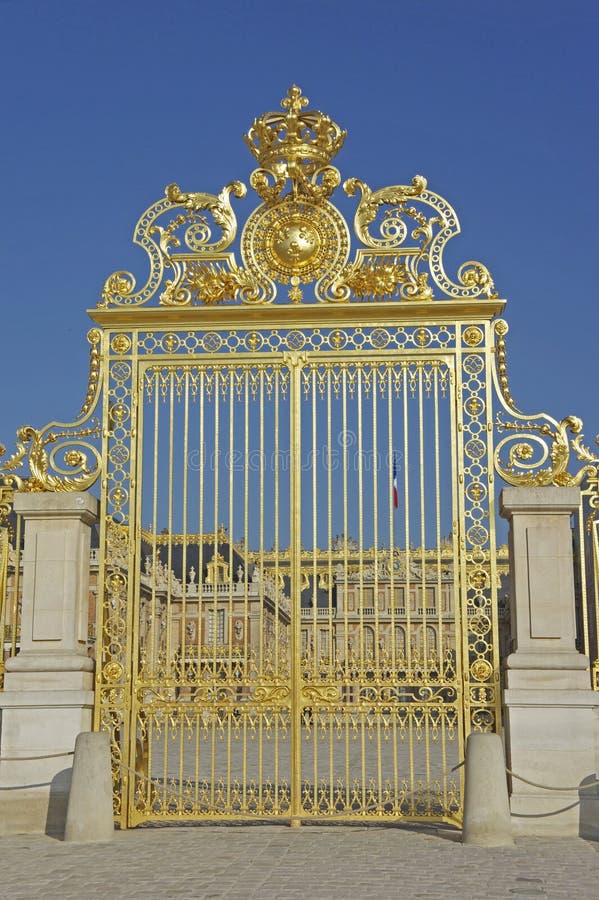 Versailles Front Gate stock photo. Image of versailles - 20586836