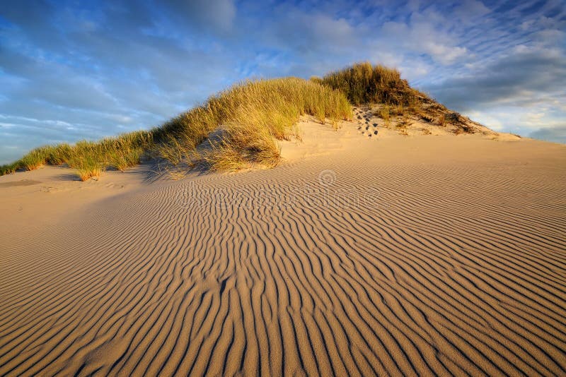 Strand Von Kolobrzeg, Polen, Ostsee Stockfoto - Bild von park, ozean ... Strand Von Kolobrzeg, Polen, Ostsee Stockfoto - Bild von park, ozean ...