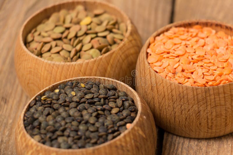 Verschiedene Arten Von Linsen Stockfoto - Bild von nahrung ...