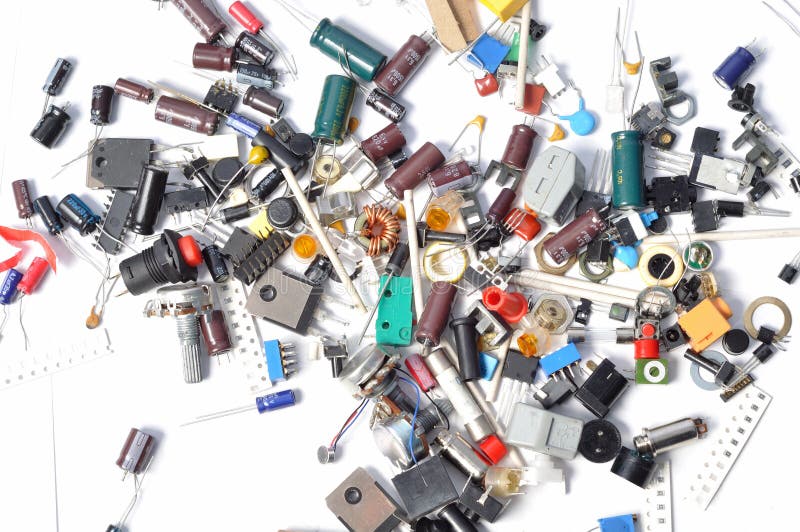 Verschiedene Elektronikteile Und -elemente Stockfoto - Bild von ...