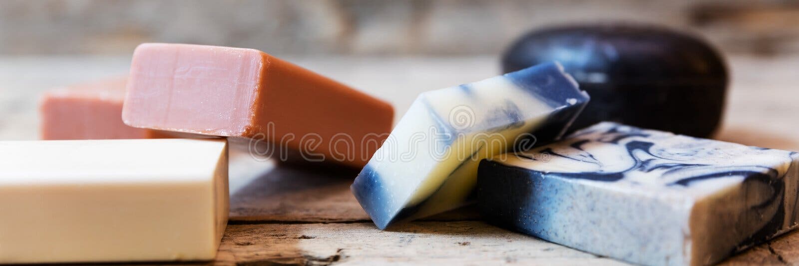 Verschiedene Seifen sorten stockbild. Bild von signalformer - 20955291