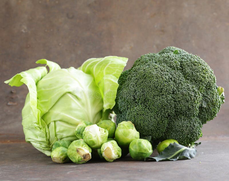 Verschillende Soorten Kool - Broccoli, Spruitjes En Wit Stock ...