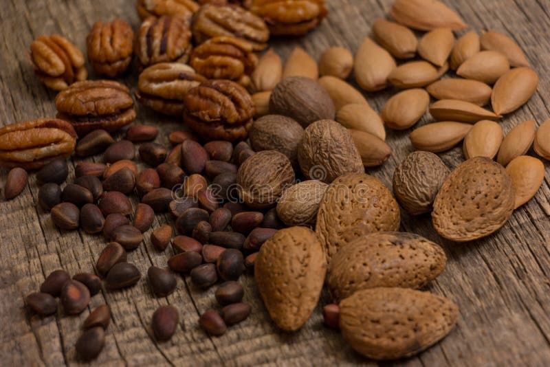 Verschillende Soorten Noten Stock Afbeelding - Image of assortiment ...