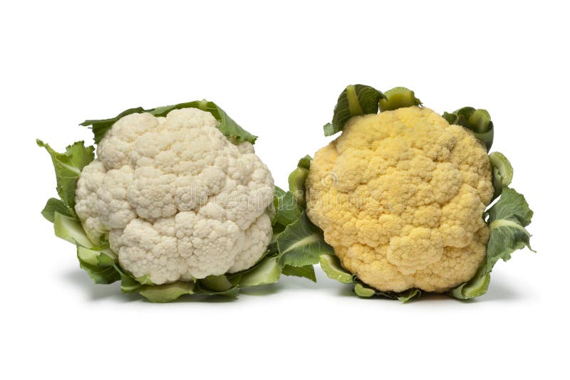 Een Paar Bloemkooloren Dat Met Weg Wordt Geïsoleerde Stock Afbeelding ...