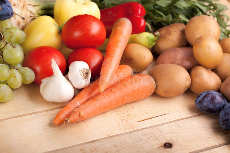 Verse rauwe groenten stock afbeelding. Image of kruiden - 59080897
