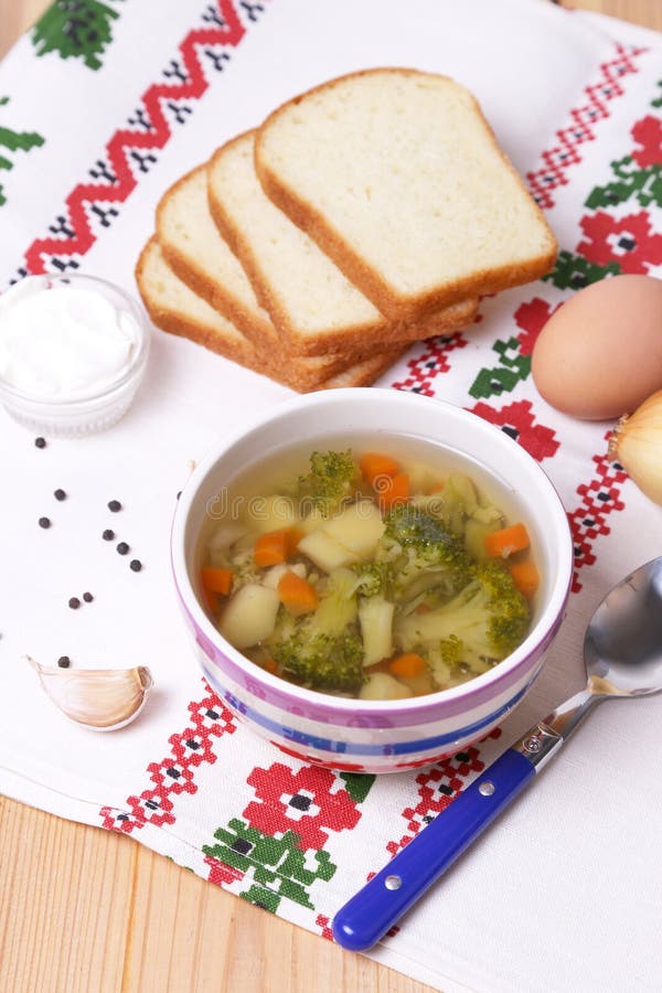 Verse soep van gaspacho stock foto. Image of diëet, binnen - 28107598