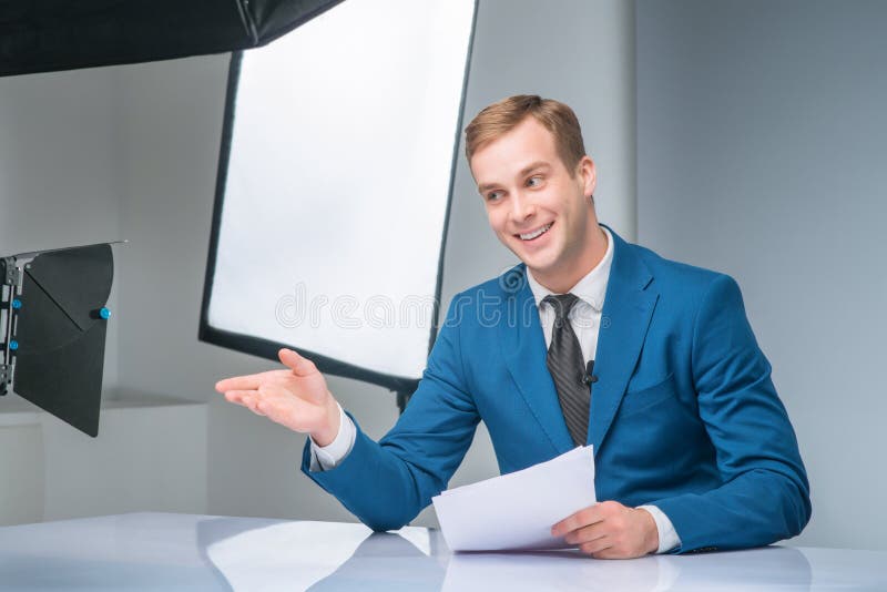 Verslaggever Tijdens Het Schieten Van Proces Stock Afbeelding - Image ...