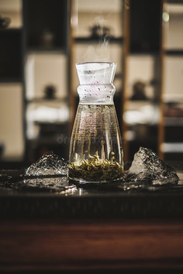 Vertical brewing of a tea stock image. Image of asia - 145934061