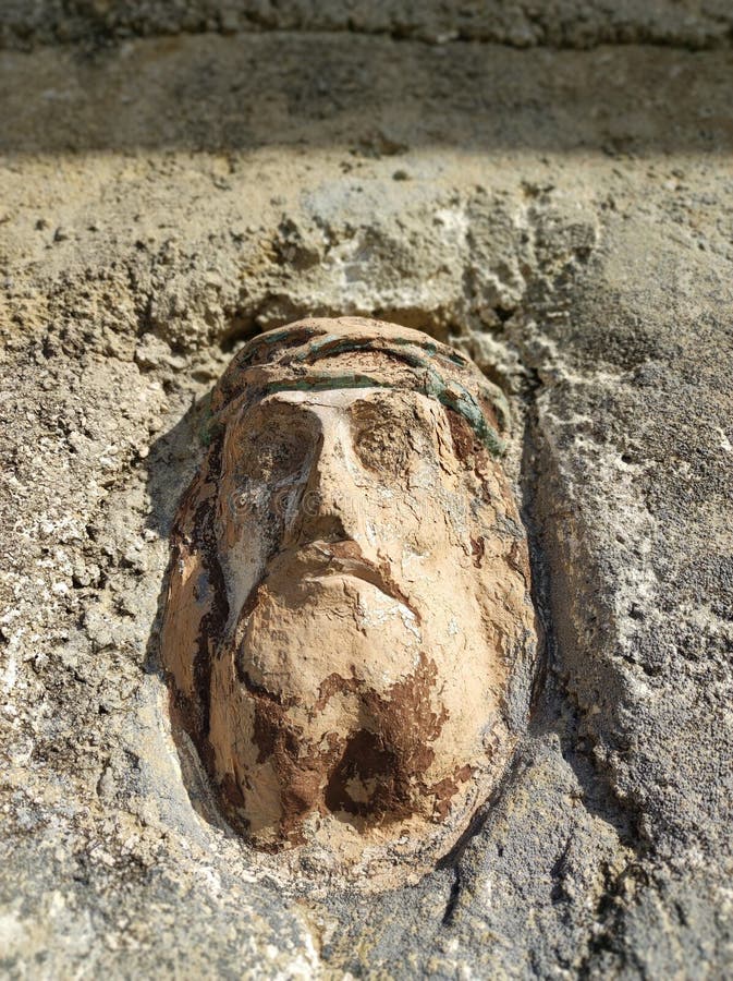 Jesus Statue Moving Head at Lisa Delarosa blog