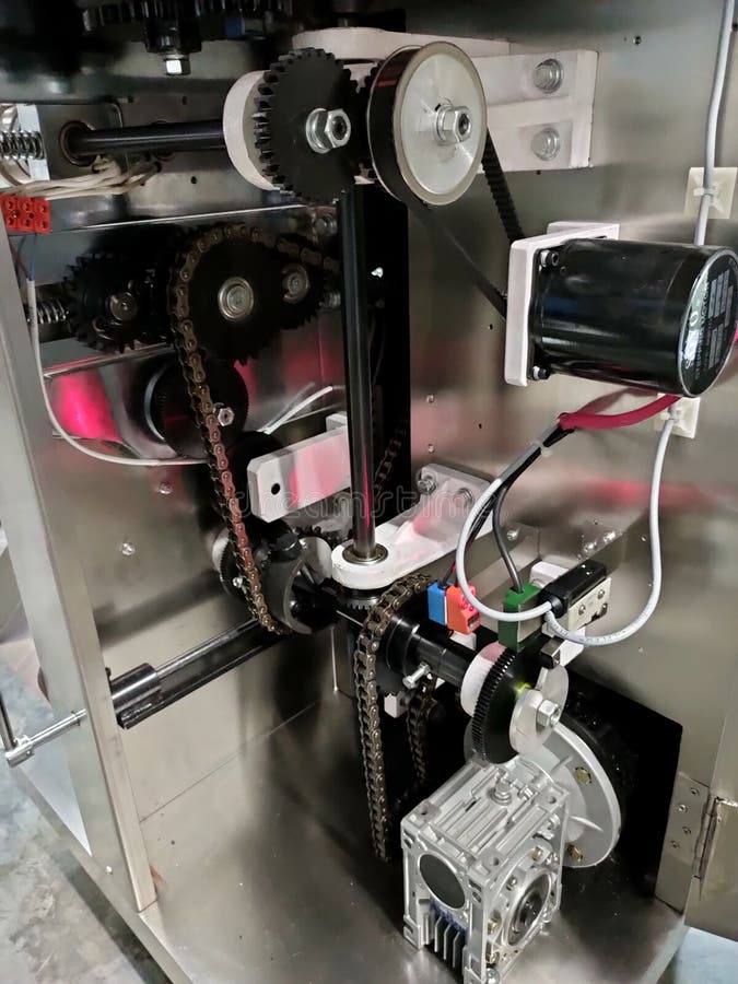 The Vertical Form Fill Seal Machine is a Type of Fully Automatic ...