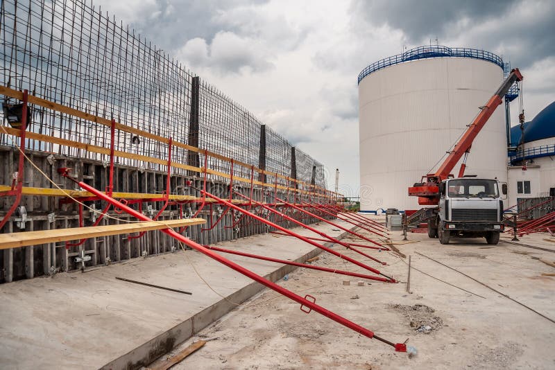 Vertical Formwork in Industrial Stock Photo - Image of scaffold, system ...