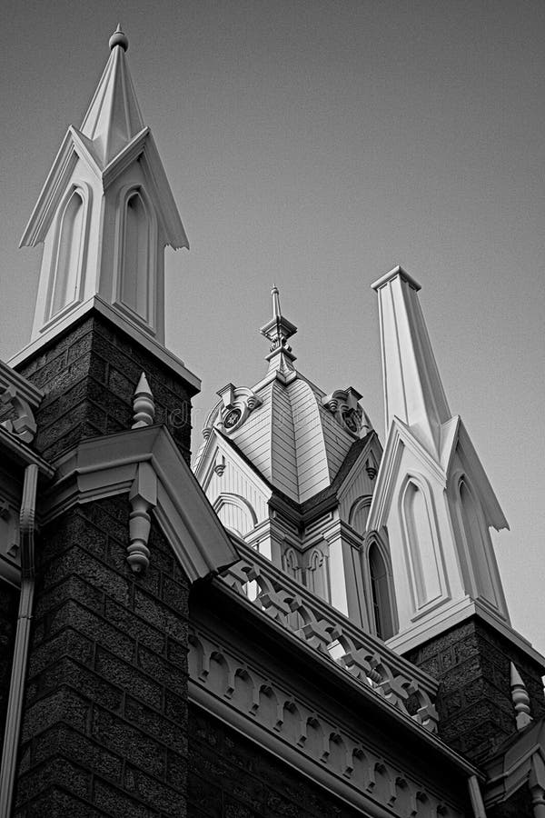 Vertical Grayscale Shot of Assembly Hall at Temple Square Complex Stock ...