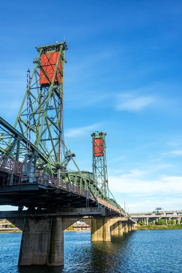 Vertical Hawthorne Bridge stock photo. Image of bridge - 71666650