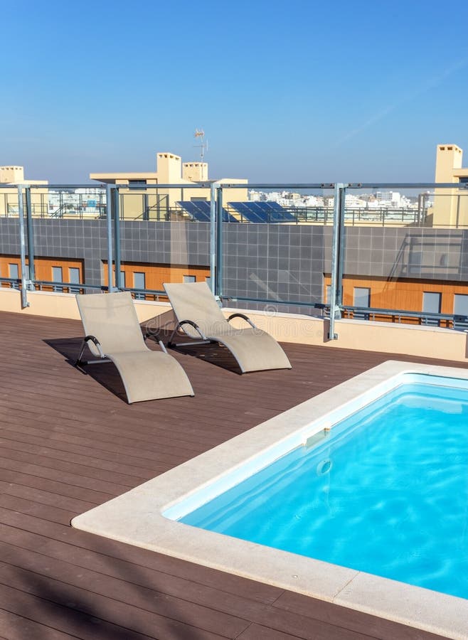 Infinity Swimming Pool Vertical Landscape With Ocean And Tropical Beach ...