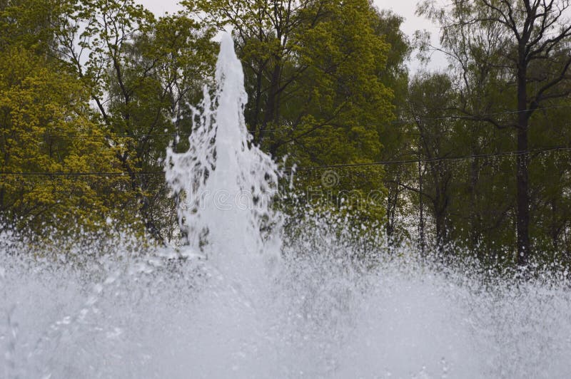 315 Vertical Jets Water Fountain Stock Photos - Free & Royalty-Free ...