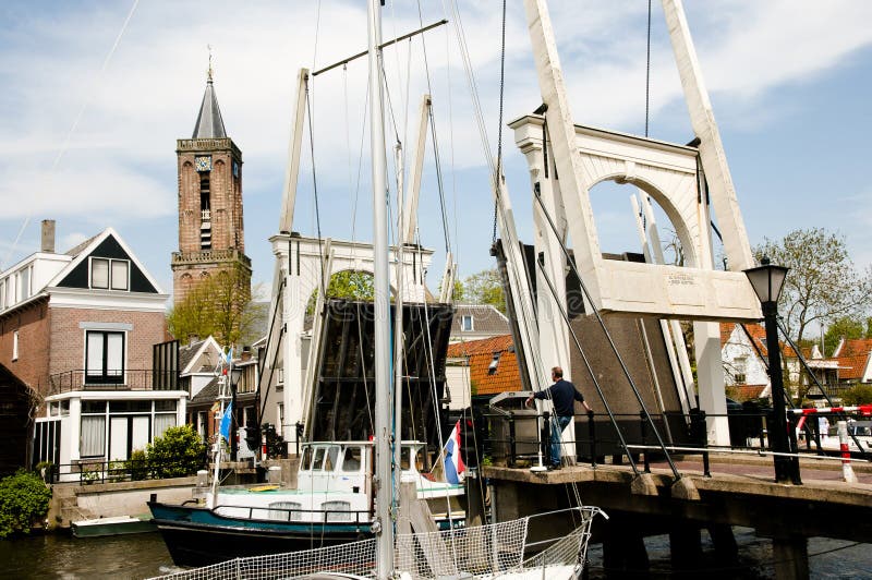 Vertical Lift Bridge - Edam - Netherlands Editorial Stock Photo - Image ...