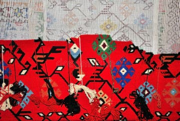 Vertical loom stock photo. Image of kotel, pieces, wool - 34256938