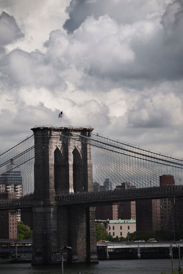 Vertical Low-angle Closeup of Brooklyn Bridge with the Lake View and ...
