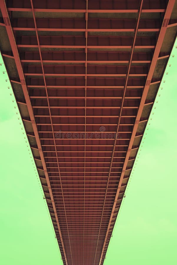 Green Steel Bridge Stock Illustrations – 244 Green Steel Bridge Stock ...