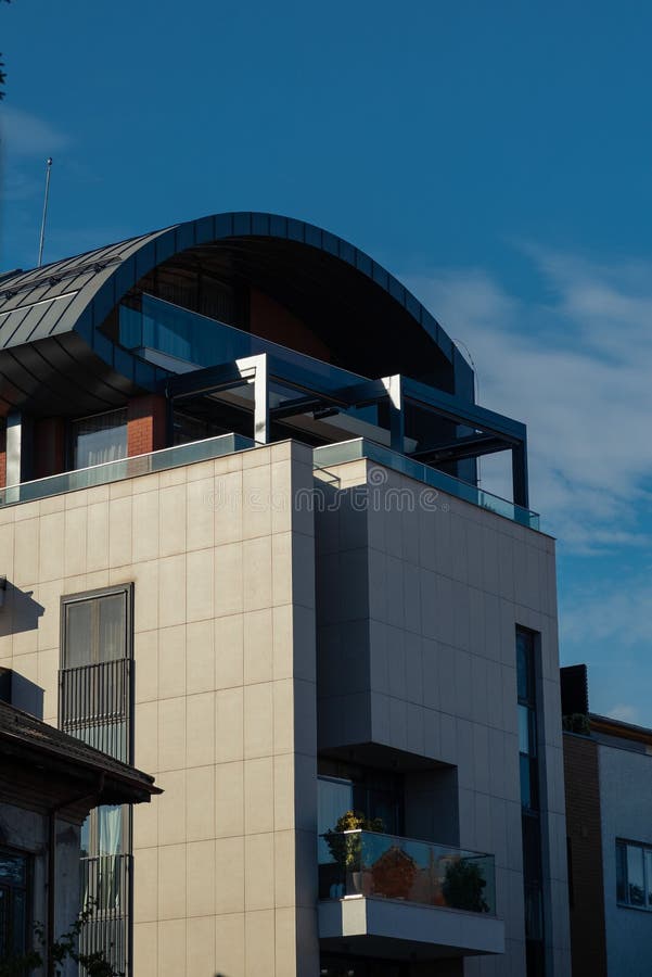 Vertical of a Modern Building in Downtown Bucharest, Romania. Editorial ...