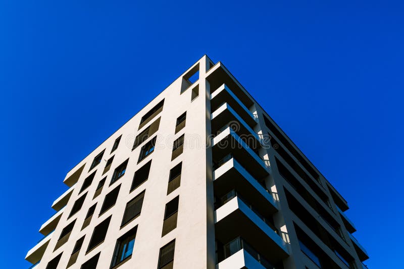 Vertical Perspective of a Modern Building with Reflective Windows ...